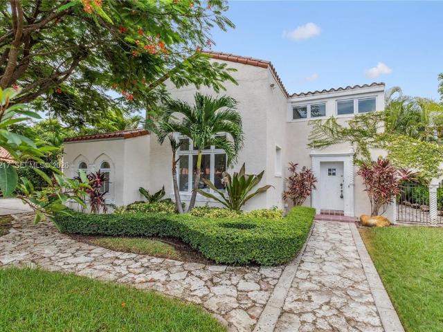 6 bedroom luxury Villa for sale in Miami, Florida