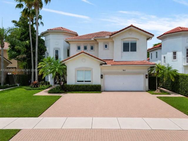 6 bedroom luxury Villa for sale in Doral, United States