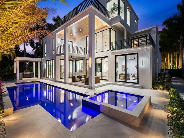 6 bedroom luxury Villa for sale in Fort Lauderdale, Florida