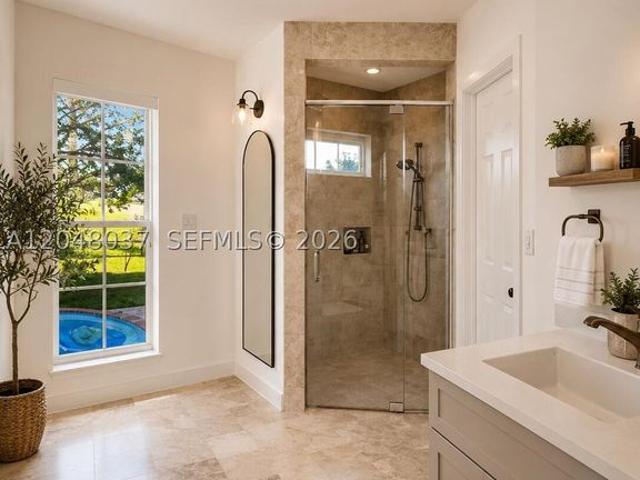 6 bedroom luxury Villa for sale in Hollywood, Florida