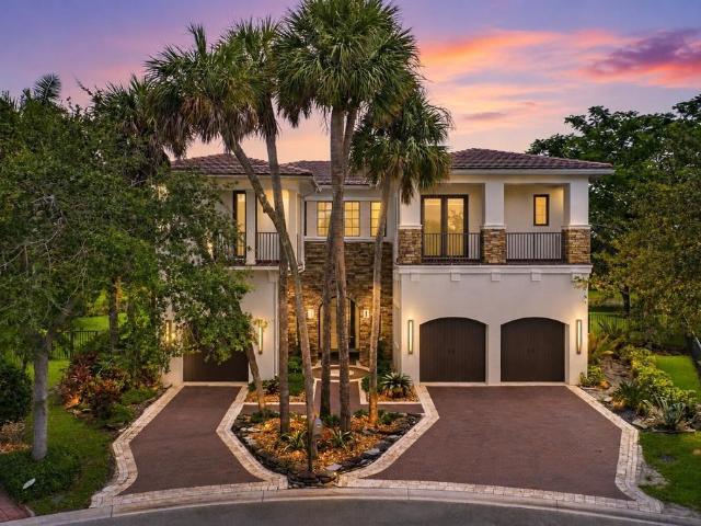 6 bedroom luxury Villa for sale in Parkland, Florida