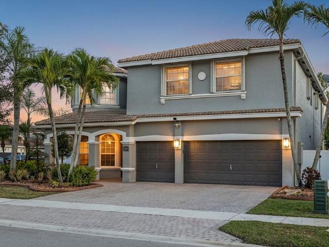 6 bedroom luxury Villa for sale in Pembroke Pines, Florida