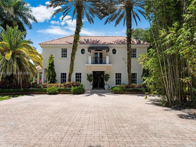 6 bedroom luxury Villa for sale in Pinecrest, Florida