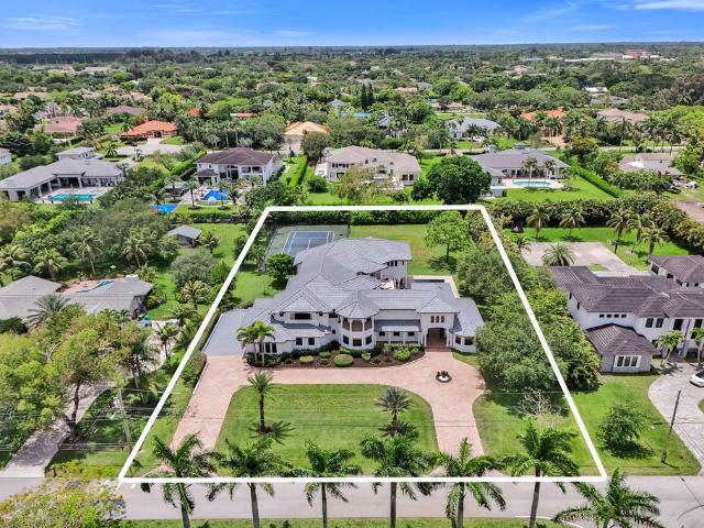 6 bedroom luxury Villa for sale in Plantation, Florida