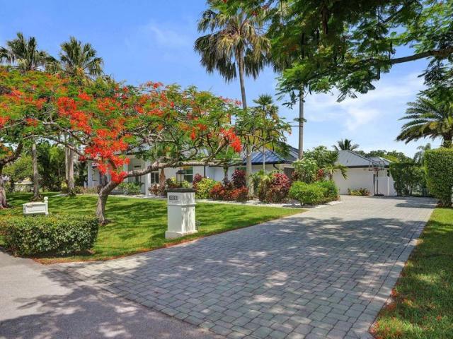 6 bedroom luxury Villa for sale in Plantation, Florida