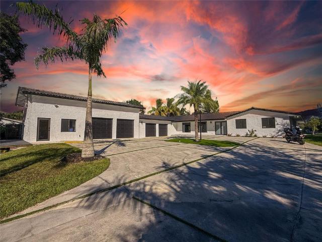 6 bedroom luxury Villa for sale in Southwest Ranches, United States