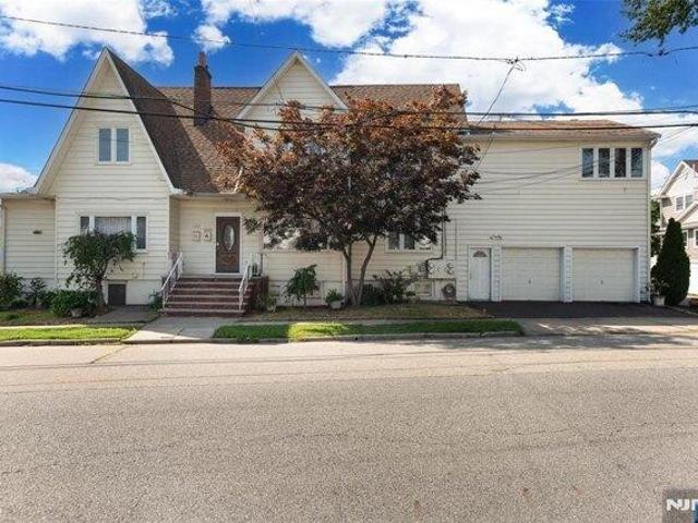 6 bedroom, Lyndhurst NJ 07071 105174535