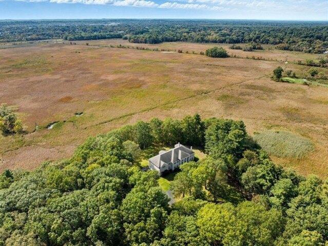 6 bedroom, Lynnfield MA 01940 102779068