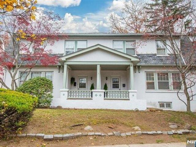6 bedroom, Montclair NJ 07042 LS96854467