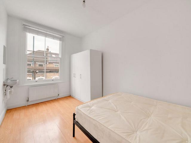 6 bedroom maisonette to rent