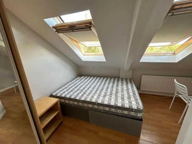 6 bedroom maisonette for rent in Eslington Terrace, Newcastle Upon Tyne, NE2