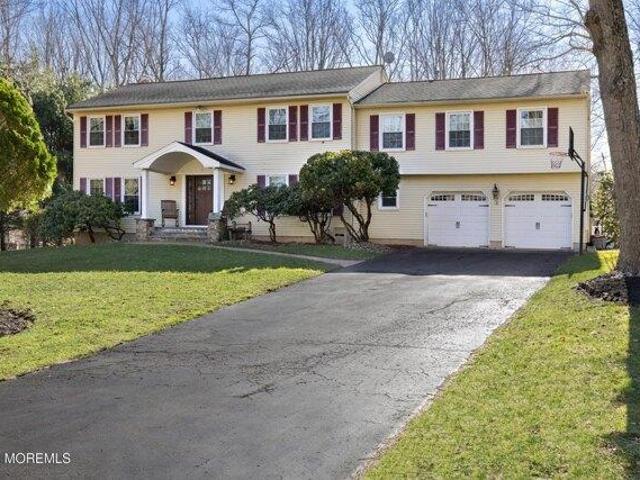 6 bedroom, Manalapan NJ 07726 102560326