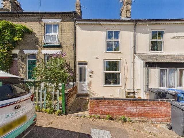 1 bedroom mews to rent