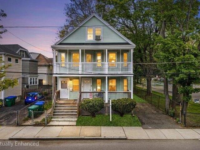 6 bedroom, Medford MA 02155 102634735