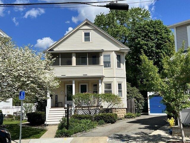 6 bedroom, Medford MA 02155 102370992