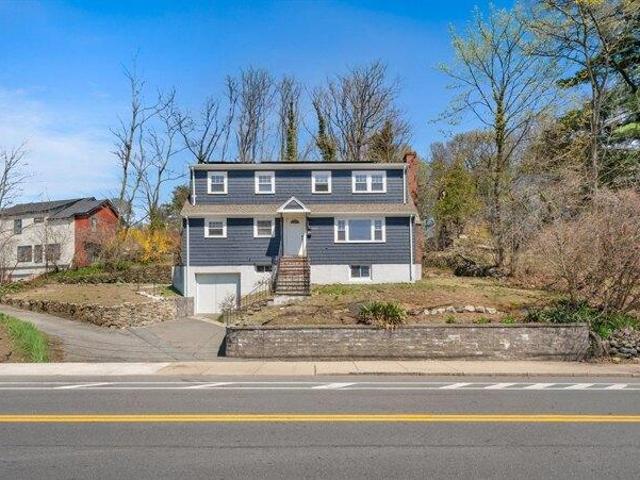 6 bedroom, Medford MA 02155 105340525