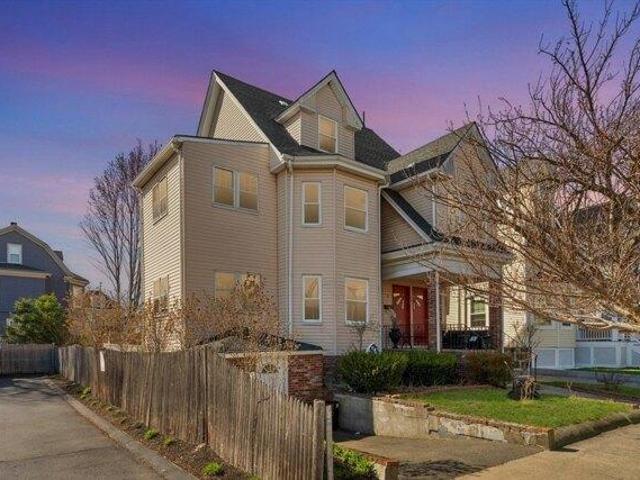 6 bedroom, Medford MA 02155 LS102212656