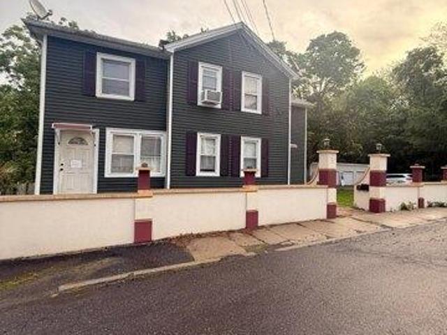 6 bedroom, Meriden CT 06450 103070480
