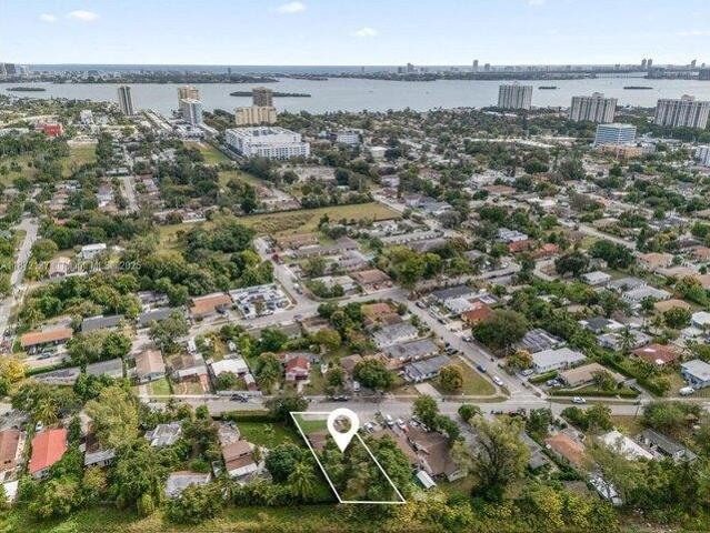 6 bedroom, Miami FL 33161 LS96115914