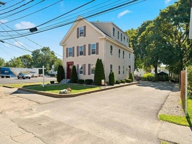 6 bedroom, Middleboro MA 02346 102447315