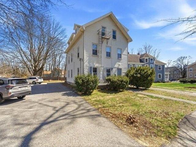 6 bedroom, Middleboro MA 02346 102370790