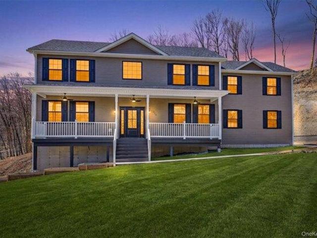 6 bedroom, Middletown NY 10940 102281784