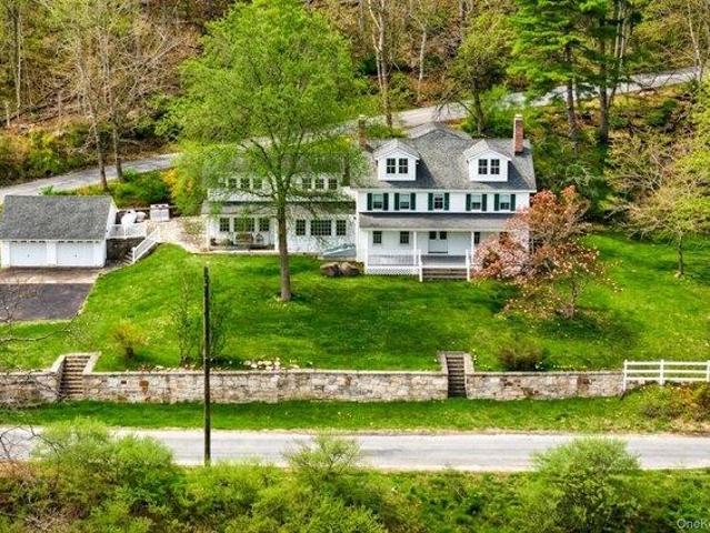 6 bedroom, Middletown NY 10940 105204476