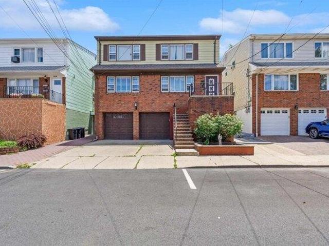 6 bedroom, North Bergen NJ 07047 104477498
