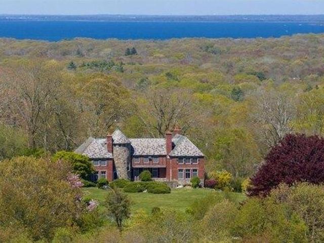 6 bedroom, North Kingstown RI 02874 104715975