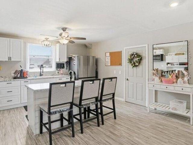 6 bedroom, North Providence RI 02904 102707641