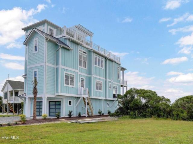 6 bedroom, NC NC LS101882430
