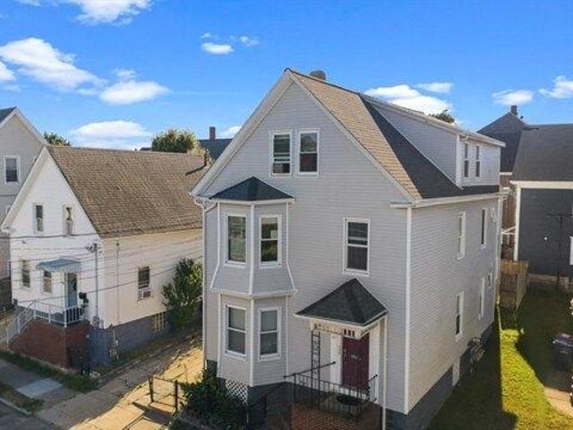 6 bedroom, New Bedford MA 02740 104833497