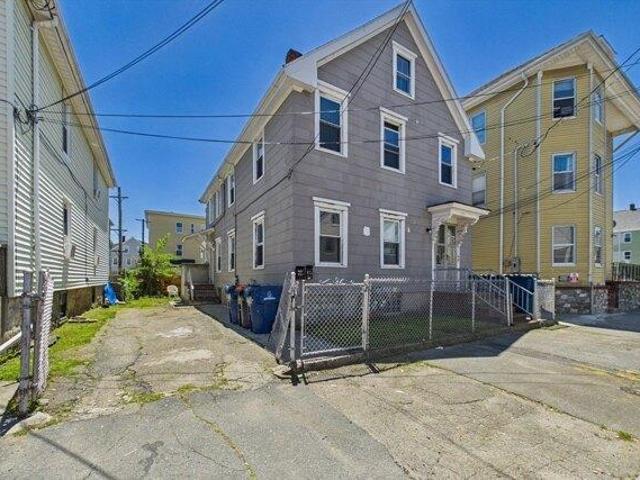 6 bedroom, New Bedford MA 02744 LS103100896