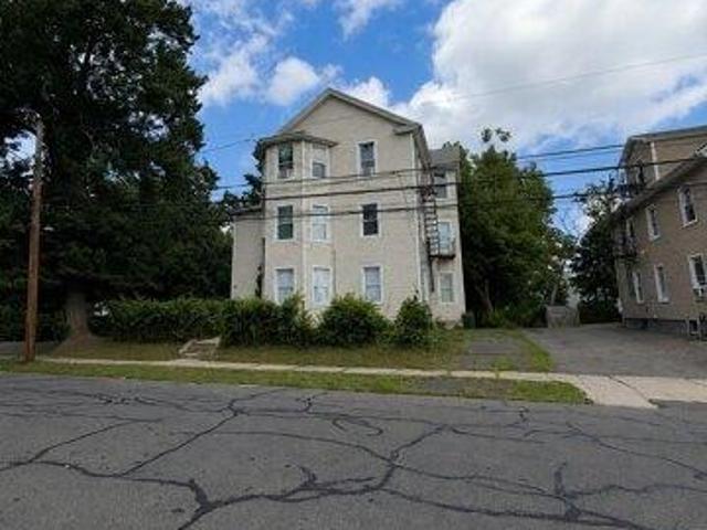 6 bedroom, New Britain CT 06051 105143243