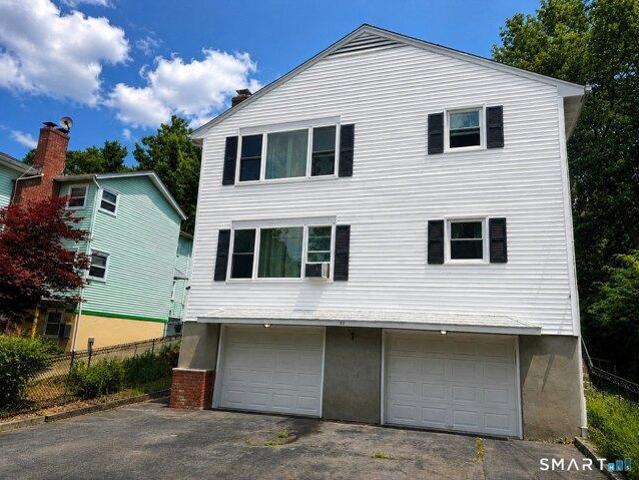 6 bedroom, New Britain CT 06053 104757786