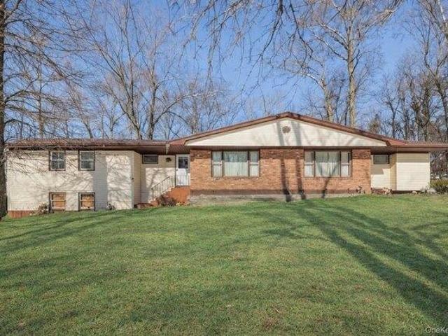 6 bedroom, New City NY 10956 102283102