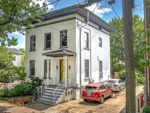 6 bedroom, New Haven CT 06511 LS91562306