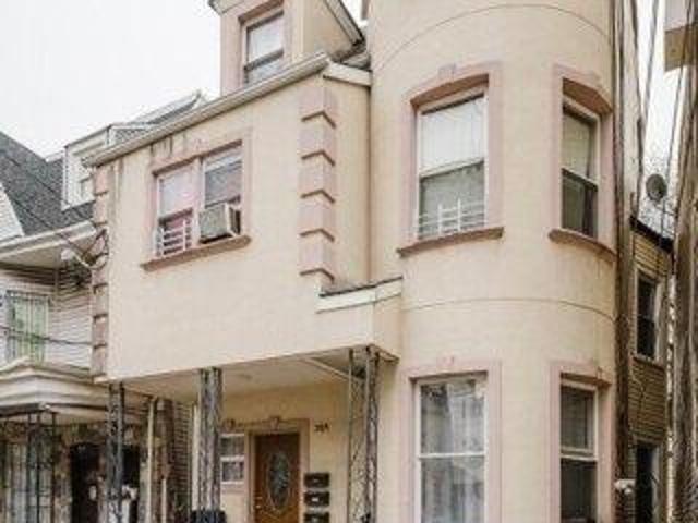 6 bedroom, Newark NJ 07104 101707096
