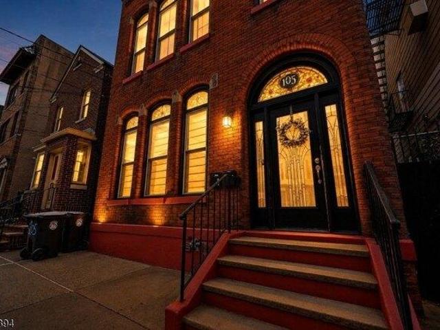 6 bedroom, Newark NJ 07105 102528795