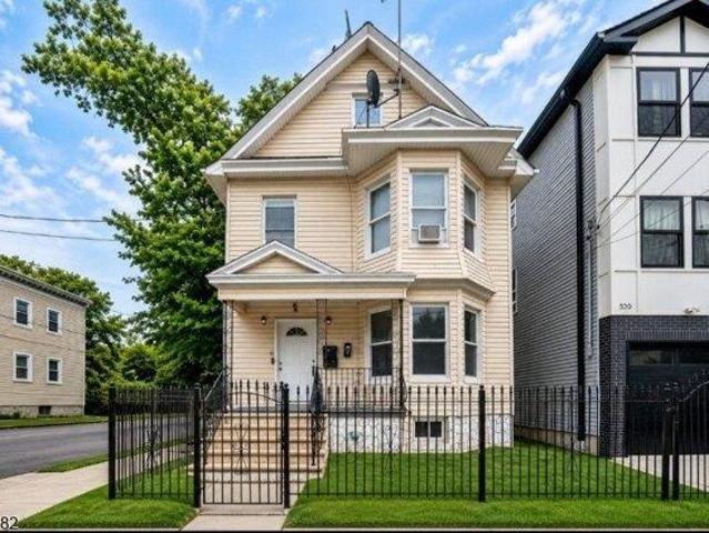 6 bedroom, Newark NJ 07103 105141673