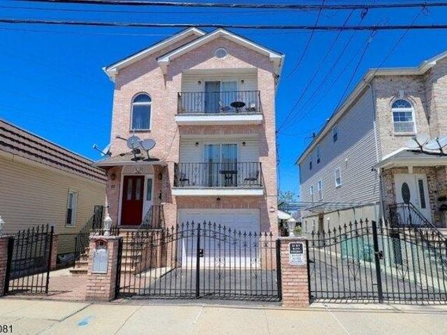 6 bedroom, Newark NJ 07114 102314891