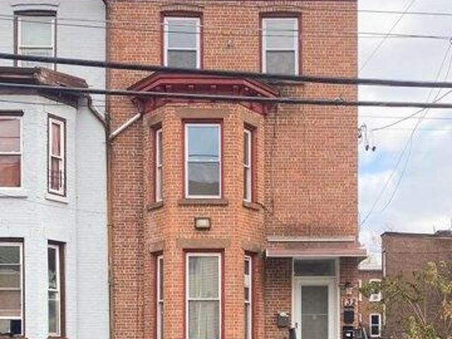 6 bedroom, Newburgh NY 12550 89490864