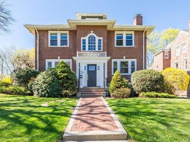 6 bedroom, Newton MA 02458 LS102824243