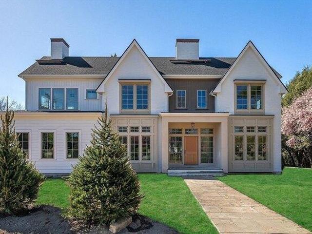 6 bedroom, Newton MA 02465 102778445