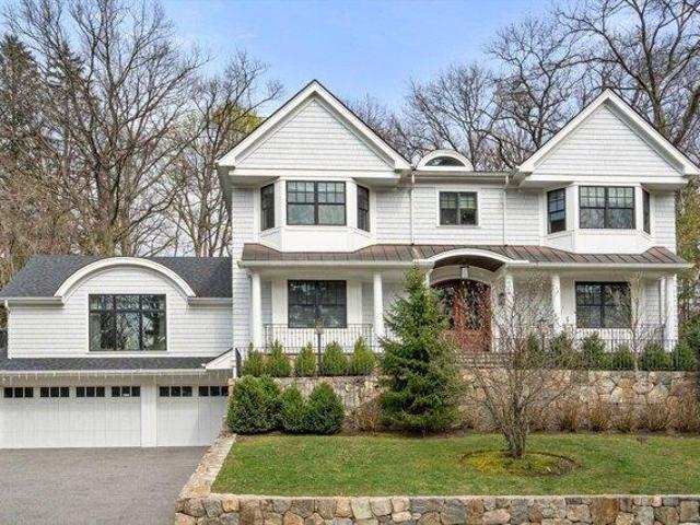 6 bedroom, Newton MA 02460 LS103127845