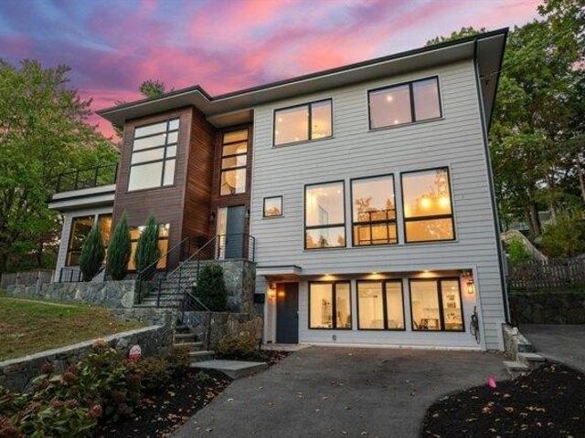 6 bedroom, Newton MA 02460 102668789