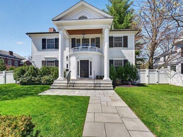 6 bedroom, Newton MA 02460 103888940