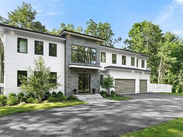 6 bedroom, Needham MA 02492 104541720