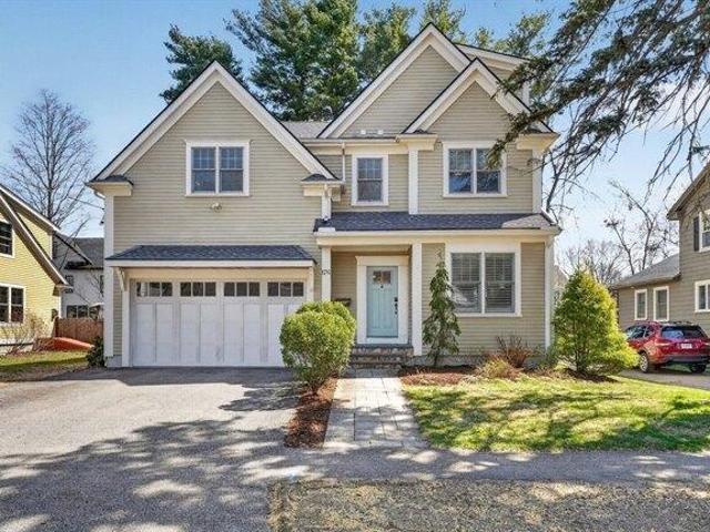 6 bedroom, Needham MA 02492 LS102444788