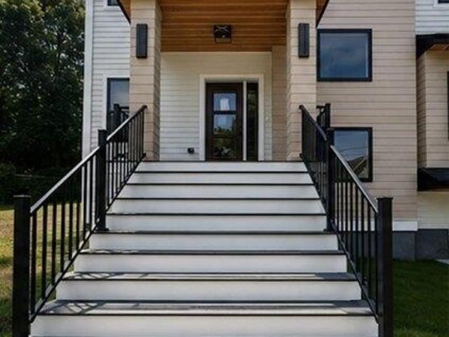 6 bedroom, Needham MA 02494 104852134